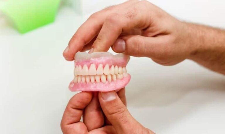 Complete Vs. Partial Dentures: Benefits And Differences