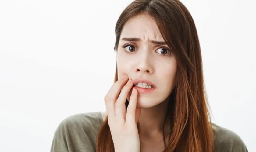 How Long Does a Loose Tooth Take To Fall Out in Adults?